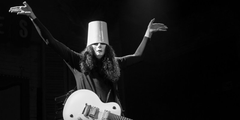 Buckethead Finally Explains Why He Has A Bucket On His Head - The Beast ...