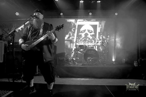 Dee Calhoun Interview: Former Iron Man Vocalist Talks Angry Old Man ...